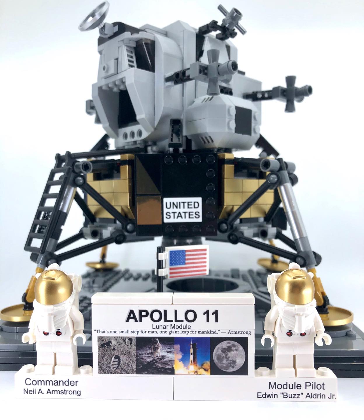 Apollo 11 Lunar lander display bricks – RicsBricks